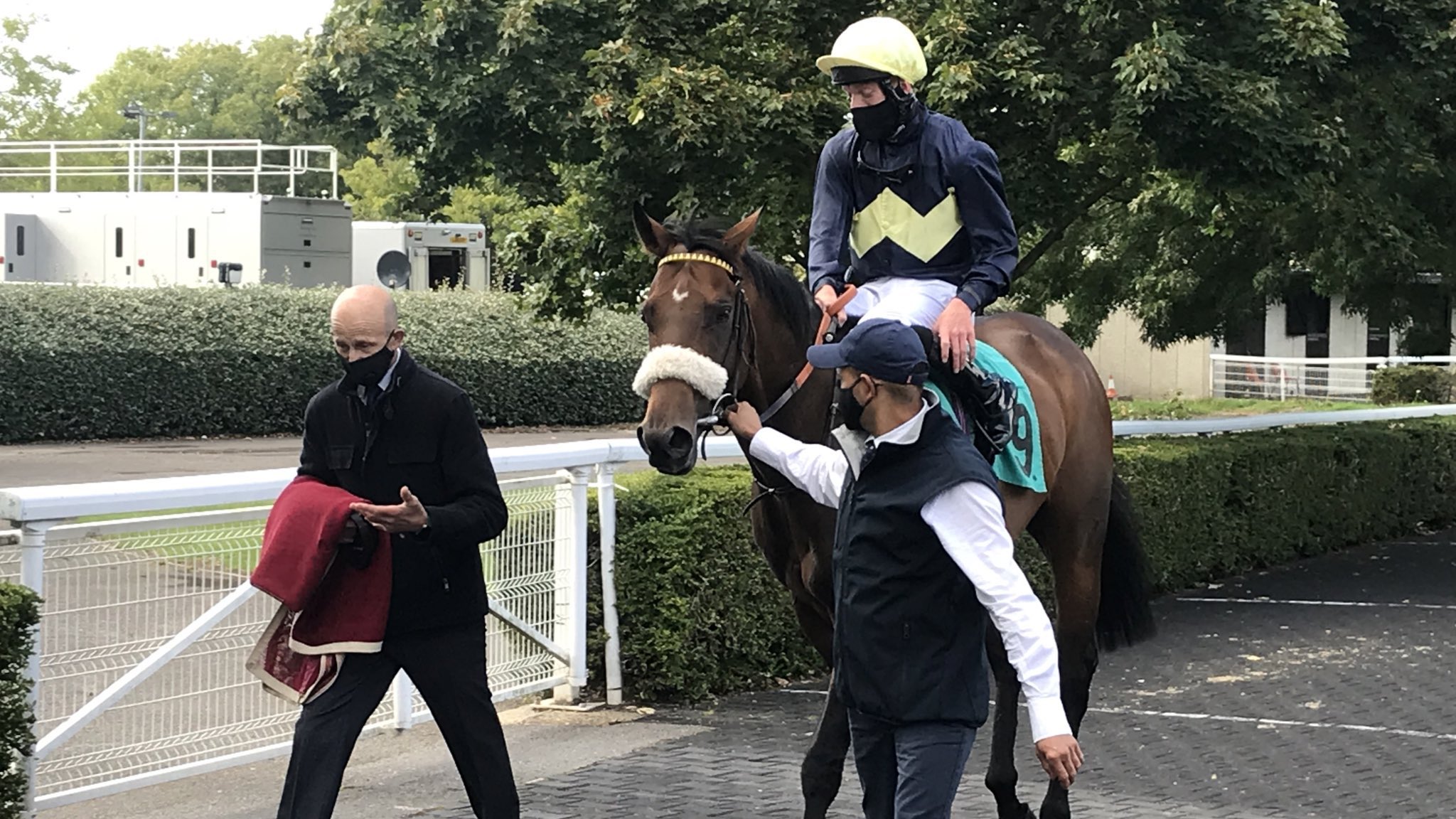 Bullfinch winning at Kempton | Harry Charlton | Beckhampton House